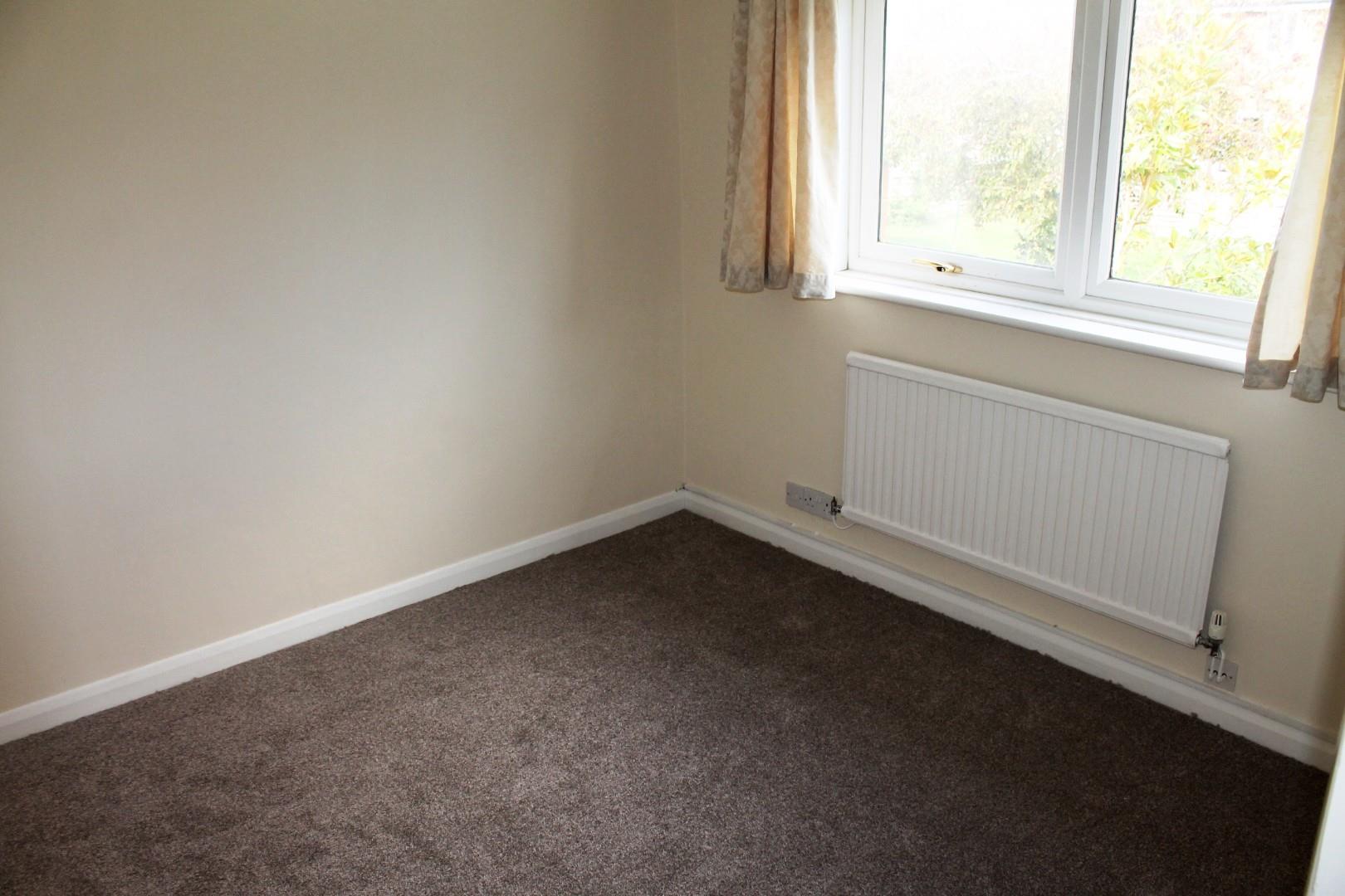 6 Holywell PlaceSpringfieldMilton Keynes - Limestone Property | Estate ...